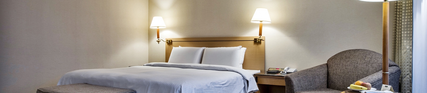 THE CARLTON 卡爾登飯店